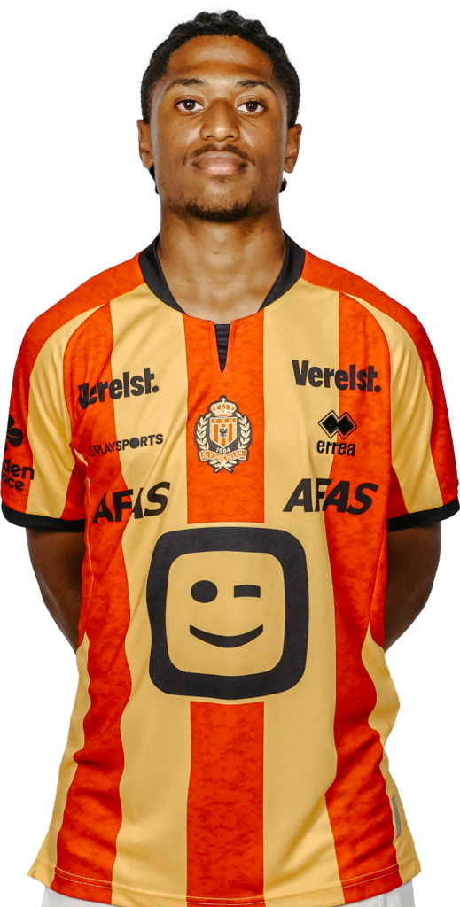 Noah Makanza tekent eerste profcontract - KV Mechelen